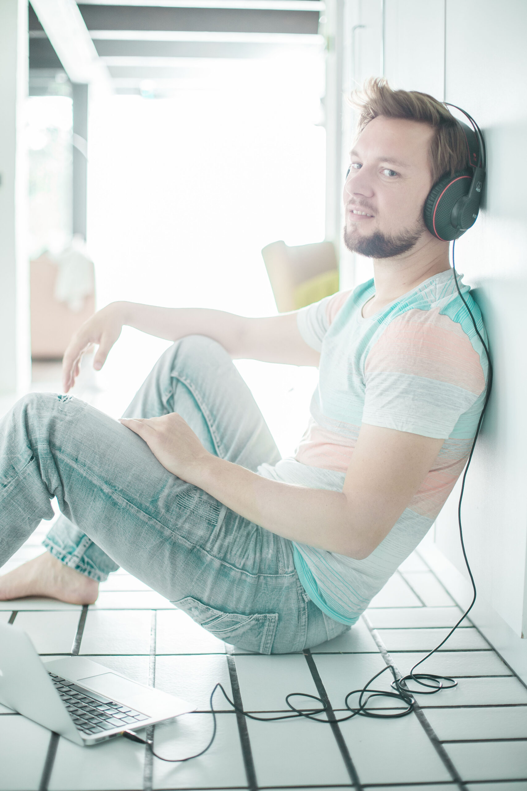 "My fav is Rainbow Six Siege": meet Enter Records artist TheFatRat - ESL